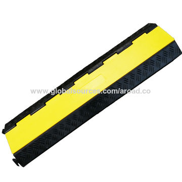 China Heavy Duty 2 Channel Rubber External Cable Protector With 1m ...