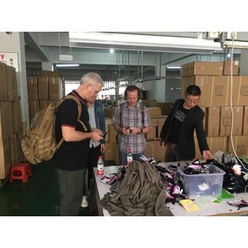 China Men's AAA Grade Black Goatkin Cabretta Leather Golf Glove Left ...