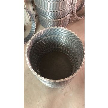 China Razor barbed military wire mesh fence/razor wire /hs code for ...