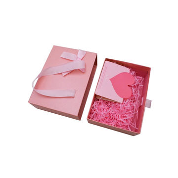 ChinaCustom logo, paper gift bra box on Global Sources