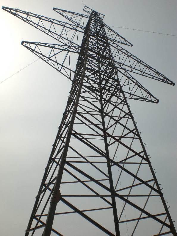 China Galvanized Lattice Steel Structure Power Steel Transmission ...