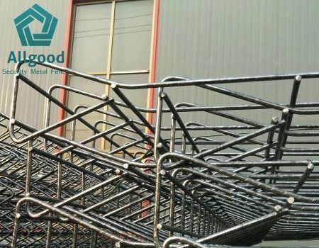 China 1.8m high v mesh security fencing, 3d welded wire mesh fence on ...