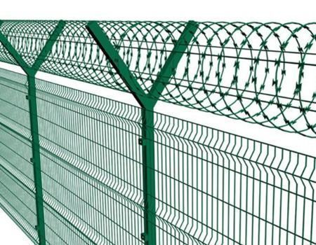 China Triangle bending wire mesh fence,3D curved wire mesh garden fence ...