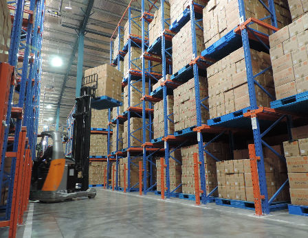 China Drive-in Racks Drive-in Racking Warehouse Storage Racking on ...
