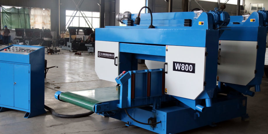 China 800W*300Hmm Horizontal Foam Cutting Machine,Flat Cutting Band Saw ...