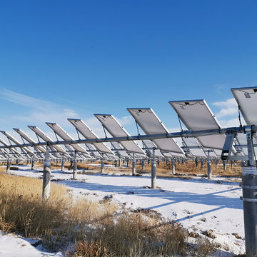 China Linkage Row Tilted Single-Axis Solar Tracking System on Global ...