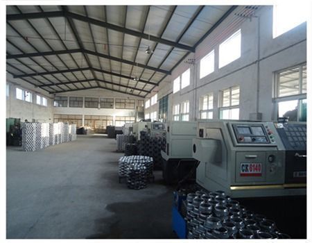 China Good performance taper roller bearing 31318 bearing 27318 on ...