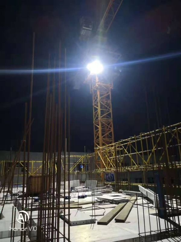 China LED Tower Crane Light 100w-1500w LED construction tower crane ...