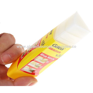 China High-quality 8g triangle-shaped glue stick in display box on ...