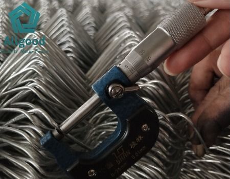 Plant Knuckle Barb selvedge diamond mesh chain link fence factory,6ft ...