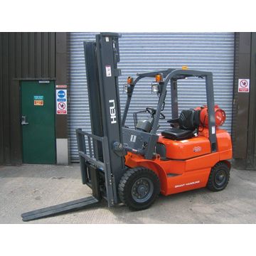 China Chinese 4WD All Terrain Forklift Articulated Frame 4x4 off-Road forklift 5 ton 4 ton 3.5 ...