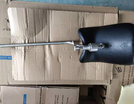 Black Plastic Leg Holder, Knee Crutches, Lithotomy Crutches made of ...