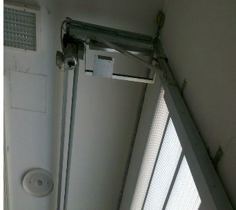 China Vertical Stacking Sectional Doors,Compact Sectional Industrial ...