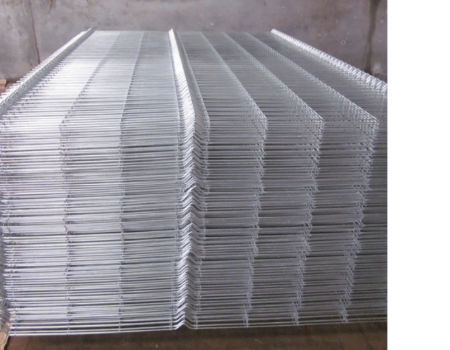 China Hot dipped galvanized 3D Curved Welded Wire Mesh Fencing Panel on Global Sources,3D fences ...