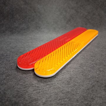 China E-Mark approved plastic reflector car reflector sticker rear red ...