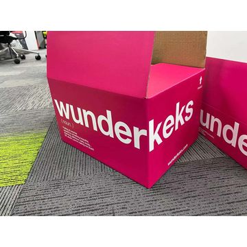 China Food packaging boxes,RSC boxes in light pink with custom logo fro ...