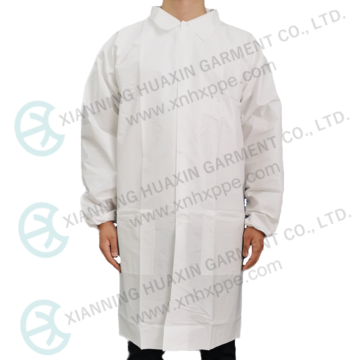 China Disposable non woven microporous Impervious spray lab coat on ...