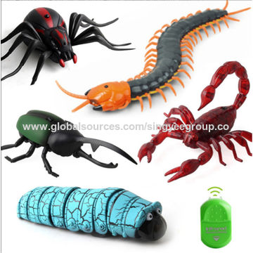 China Infrared remote control electric cockroach simulation induction ...