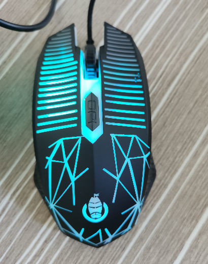 China High Quality Heavy Metal Backlit Game Keyboard and Mouse Combo ...