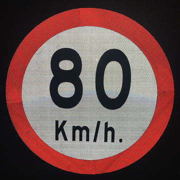 China 80KM speed limted traffic sign, Aluminum board with Micro ...