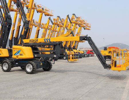 China Cheap price official 20m mobile aerial platform XGA20 in stock on ...