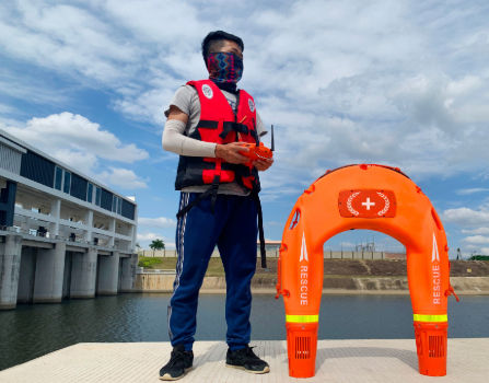 China Intelligent emergency water rescue robot with remote control on ...