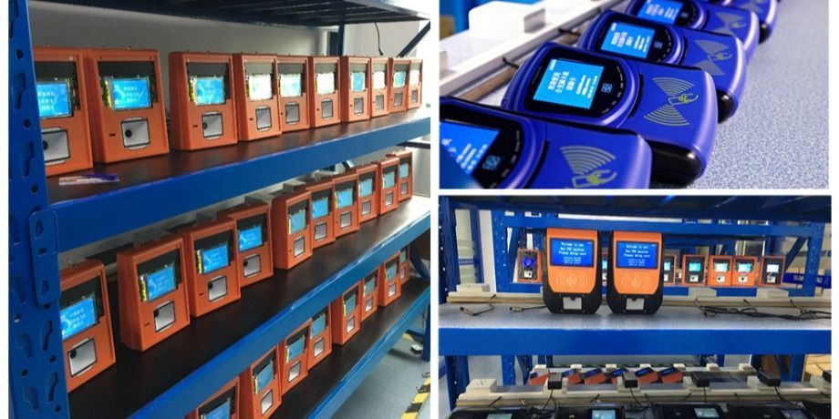 China Bus Card Reader Writer with QR Code and RFID Cards on Public ...