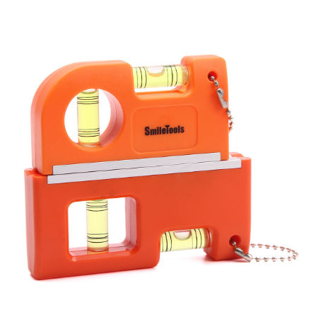 China Mini Keychain Level Ruler with Magnet Base V Stripe Spirit Level ...