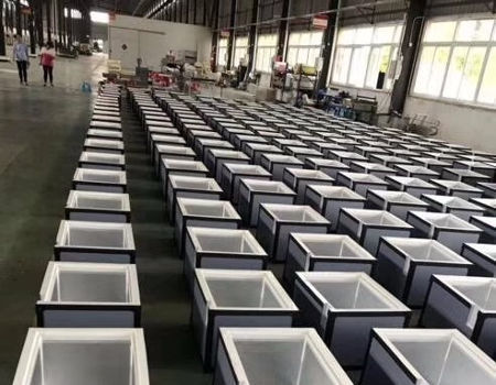 China Eco-Friendly EPP-Vaccum Foam Insulation Cooler Box Foamed with ...