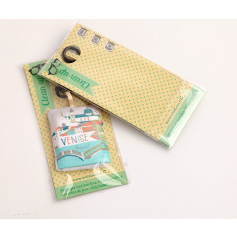 China Microfiber glasses lens cleaning cloth with keychain,personalized ...