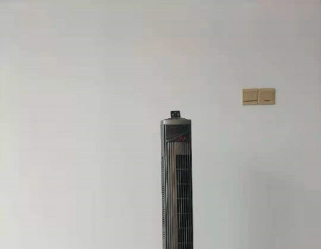 China LED display shiftable swing wind ABS bladeless cool bench Tower ...