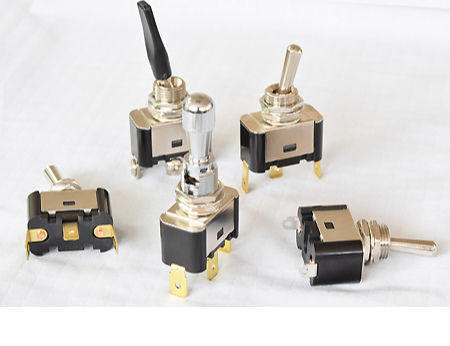 Taiwan T7 Series Toggle Switches, 20A 125VAC, 1 to 4 Poles, Locking ...