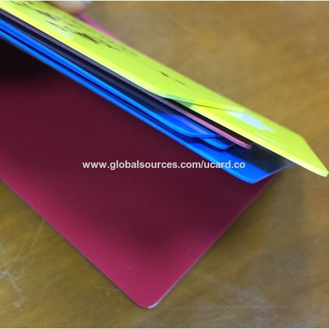 China Red/Black/White/Blue/Yellow Edge PVC Material Cards on Global ...