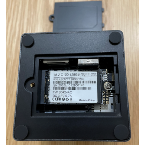 China Half palm-sized mini PC with 10W Celeron CPU J4125 8GB RAM m.2 ...