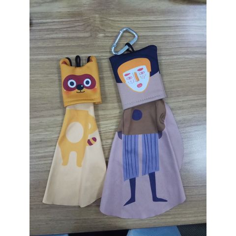 China Microfiber glasses lens cleaning cloth with keychain,personalized ...