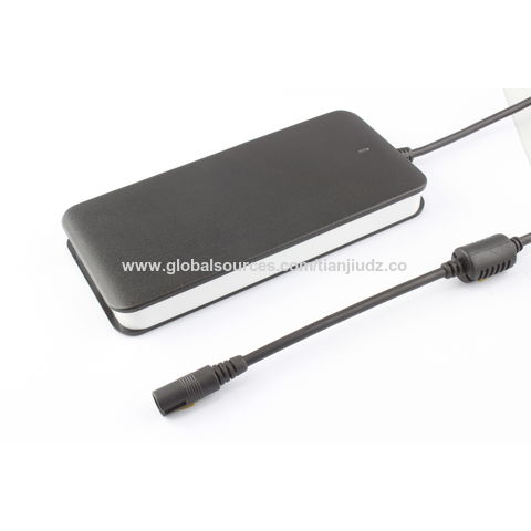 China 90W Automatic Slim Notebook Power Adapter, on Global Sources ...