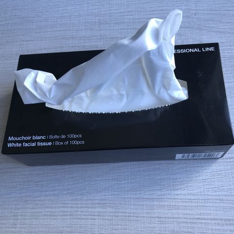 China High Quality 20*19cm Custom 2ply White Virgin wood pulp Box ...