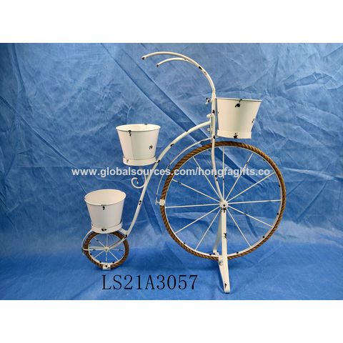 China Farmhouse Garden Decor Half Round Bucket Metal Wall Planter ...