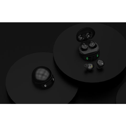 China Pro TWS V5.0 Wireless Headphones In Ear TWS Earphone with ...