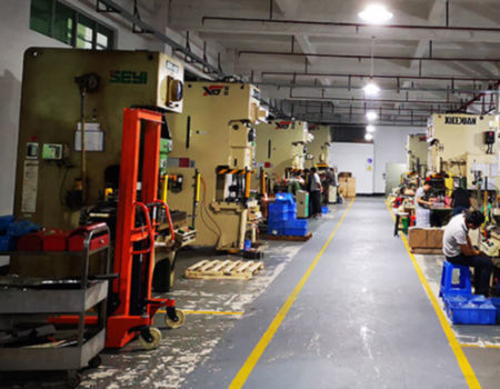 China OEM/ODM Customized Factory Producing Metal forming parts on ...
