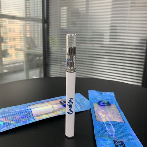 China Cookies Disposable Vape Pen .5g Cartridges 280mAh Vape Battery on ...