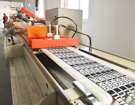 China Custom Heat Press main label or care label Washable heat transfer ...