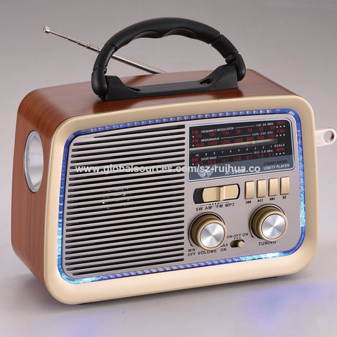 China Classic design portable vintage retro wooden FM radio on Global ...