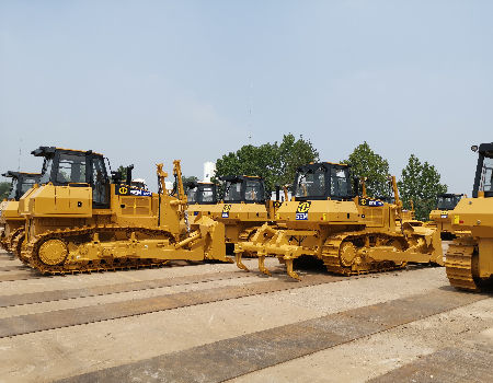 China Bulldozers 220HP Dozer Crawler Bulldozer SEM822D with Ripper on ...