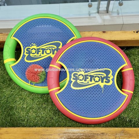 China Flying plate knit with two plates and a soft ball, can be used in ...