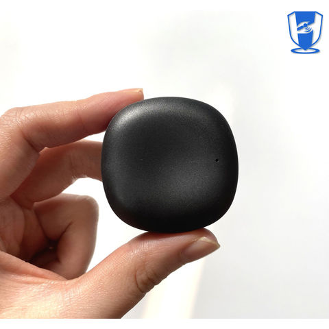 China Mini GPS Tracking Device Round Shape GPS Tracker With SOS Alarm ...