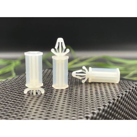 Plastic Standoff