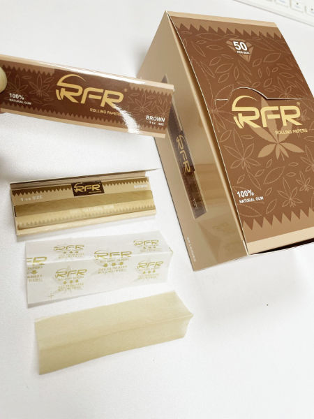 China RFR Rolling Paper 1 ¼ Size With 50 Booklets Per Box Original ...