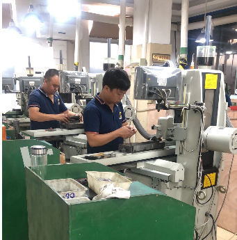 China China mold plastic cable tie mould molds injection molding ...