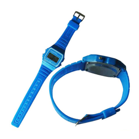 China Jewel Plastic Watch with Fancy Design and 0 to 3ATM Water ...